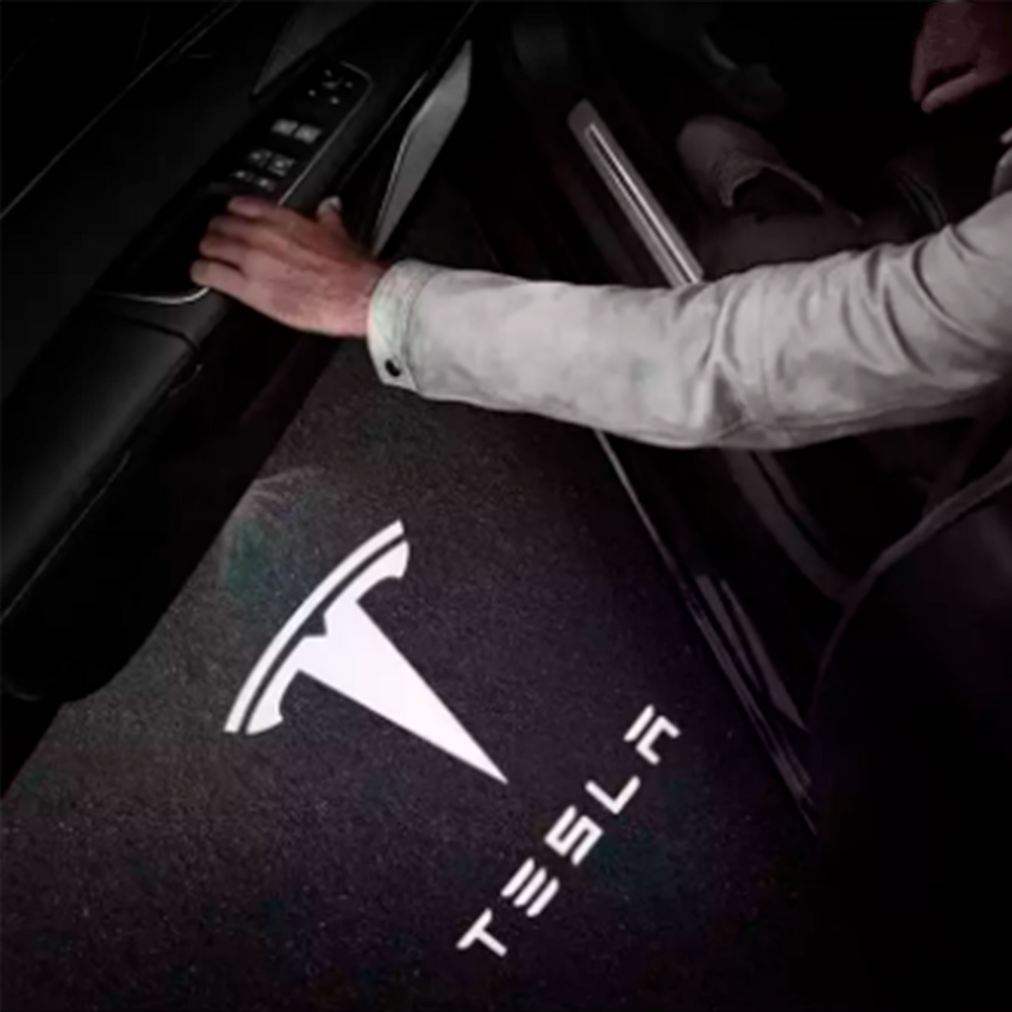 2 pcs. Tesla Logo Entry light - Driverse.dk | Driverse